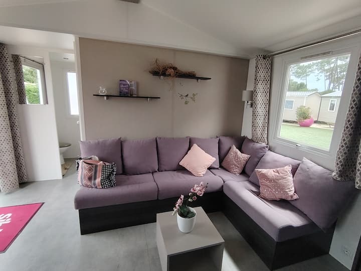 Mobil Home Avec Terrasse , 2 Chambres . - La Tremblade