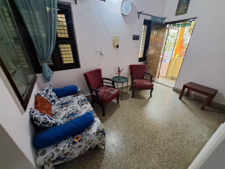 Amrita-mane 2bhk Groundfloor - Bengaluru