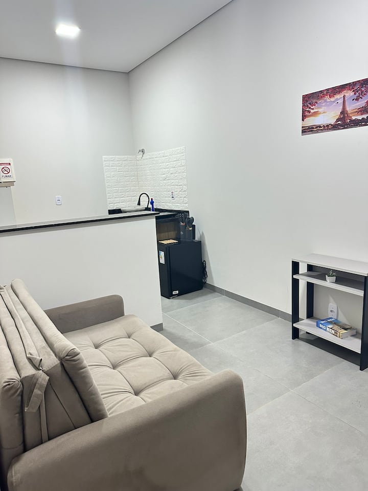 (6)loft Moderno 5 Minutos De Carro  Até O Centro. - Dourados