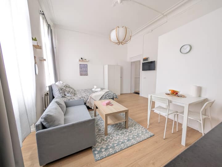 Studio Cosy Au Point Virgule Bruxelles, Koekelberg - Brüsszel