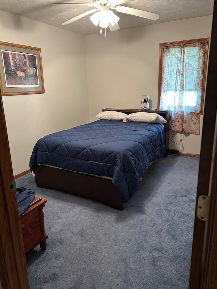 J&e’s Stayin’ At Grams - Nebraska