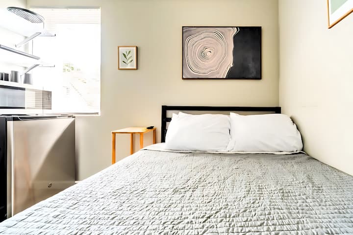 Cozy Micro Suites: Sleeps 2 | Minutes To Downtown - 塔科馬