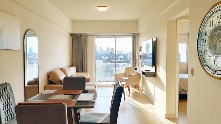 Trinity Tower 2br/2ba + Parking + Pool - Asunción