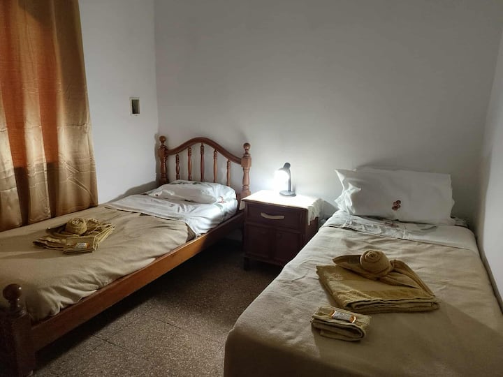 Hospedaje J Y K - La Rioja