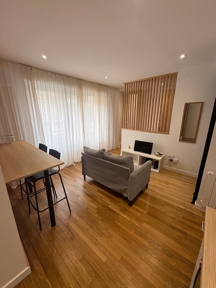 Grand Studio Rénové En Centre-ville - Port-Louis