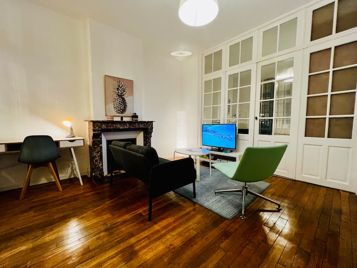 Appartement Plein De Charme + Garage Vélo & Jeux - Saint-Quentin