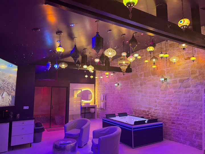 Appartement Avec Jacuzzi Hammam 1001 Nuits. Yaospa - Chantilly