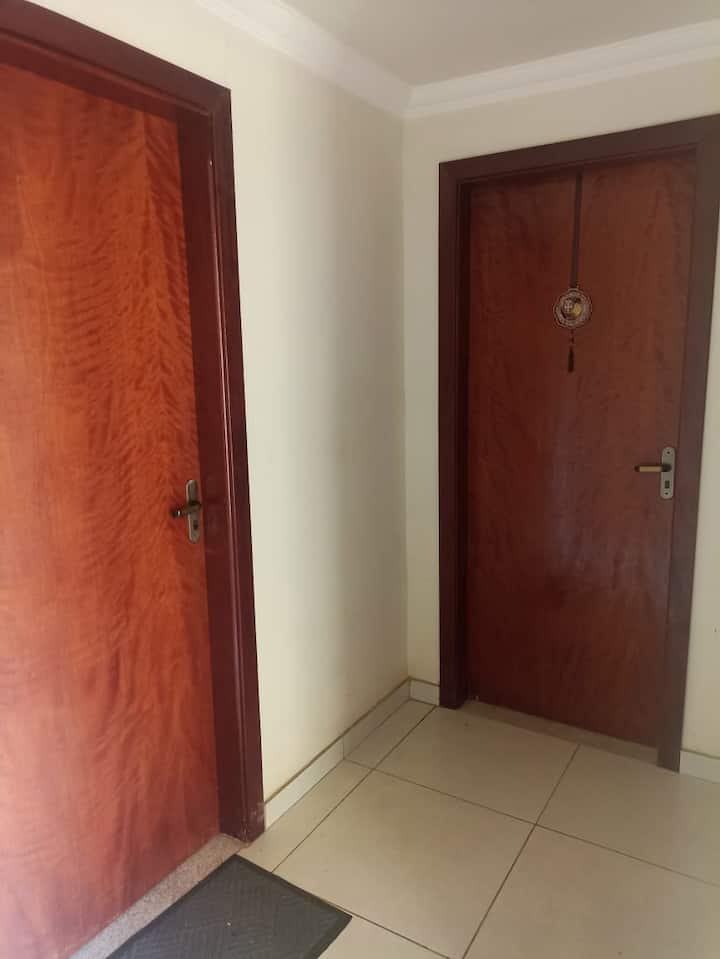 Casa De 2 Andares Cada Um 1 Casa - Araxá