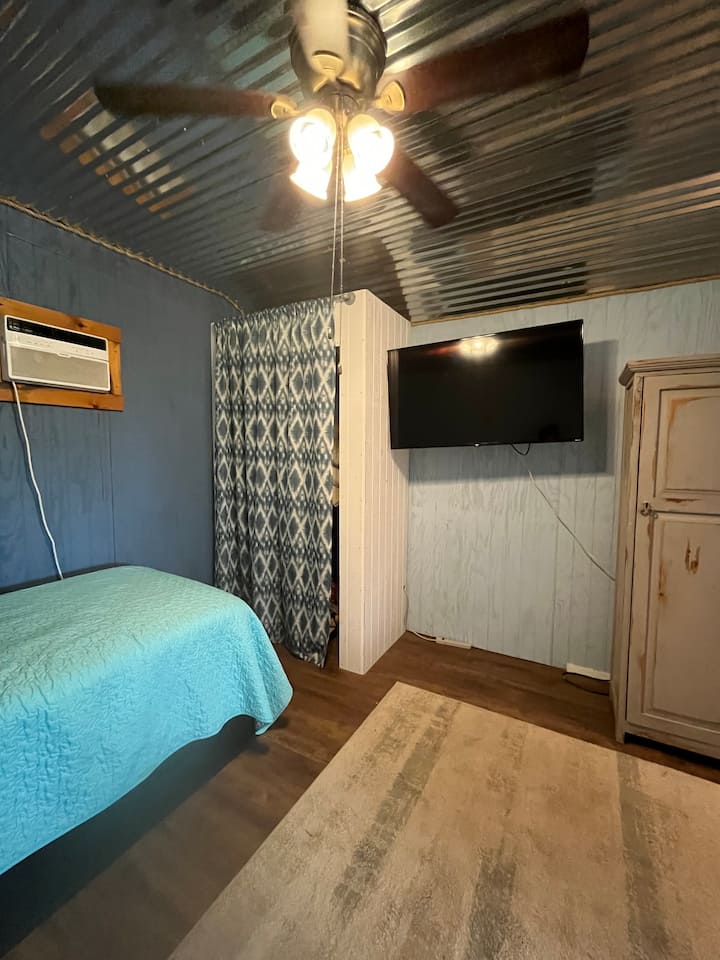 Tiny Home - Crosby, TX