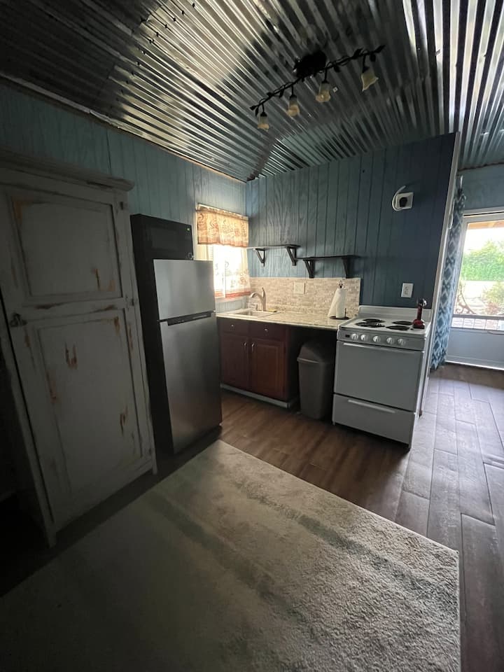 Tiny Home - Crosby, TX