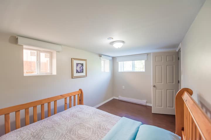 4 Bedroom At Burnaby Metrotown - Cypress Mountain