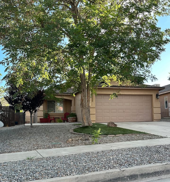 The Rio Rancho Retreat - Santa Ana Star Casino Hotel