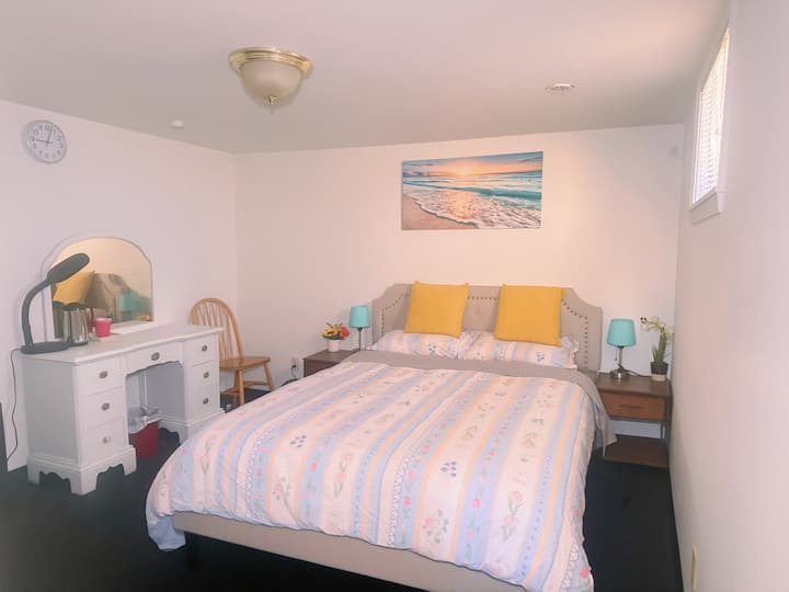 102room With Free Parking - Everett, WA