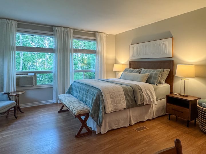 Sweet Retreat At Kenogamissi - Ontario