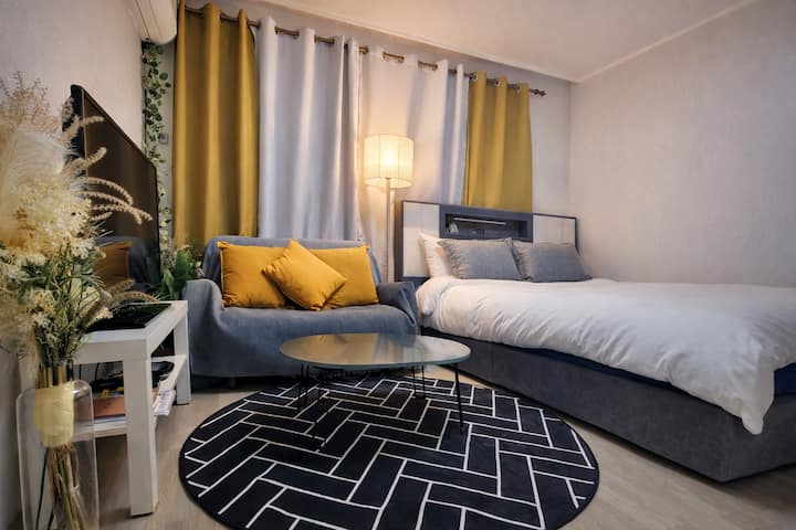 [신규특가]광안리해수욕장도보7#벡스코#퀸베드2#짐보관#넷플릭스ott개인계정사용 - Nam-gu