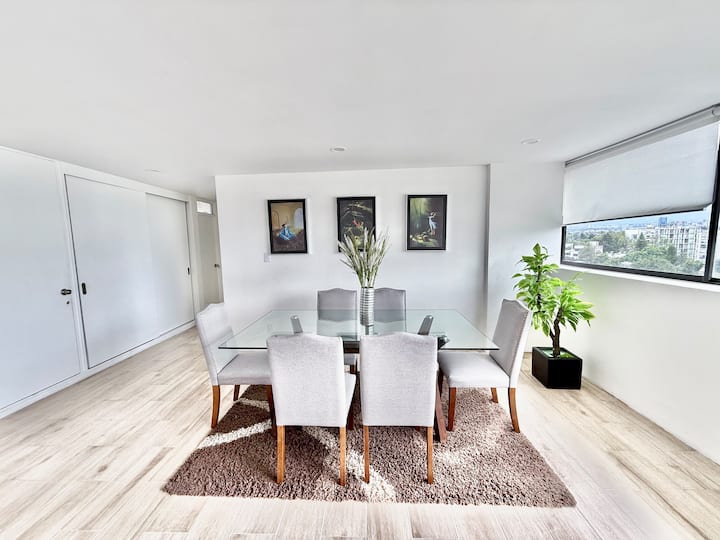 *1 Penthouse 8 Personas / El Cantoral/gnp 30 Min - Ciudad de México