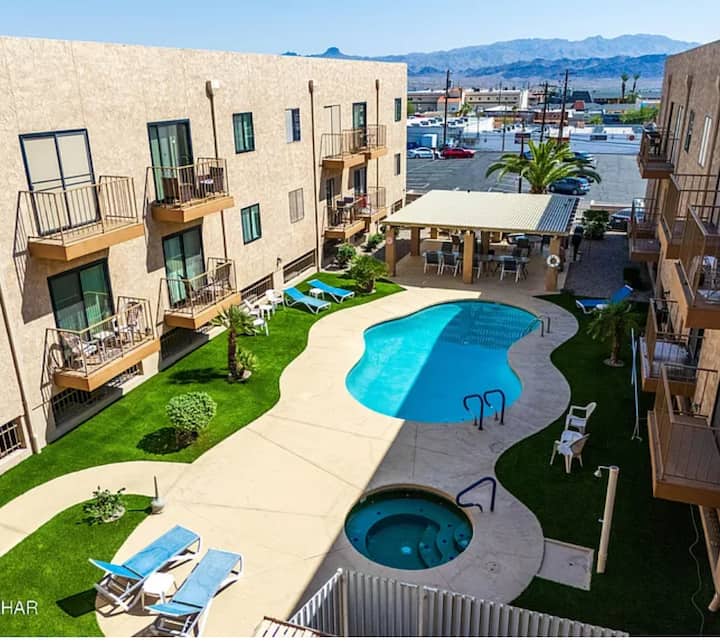 Havasu Quarters - Lake Havasu City, AZ