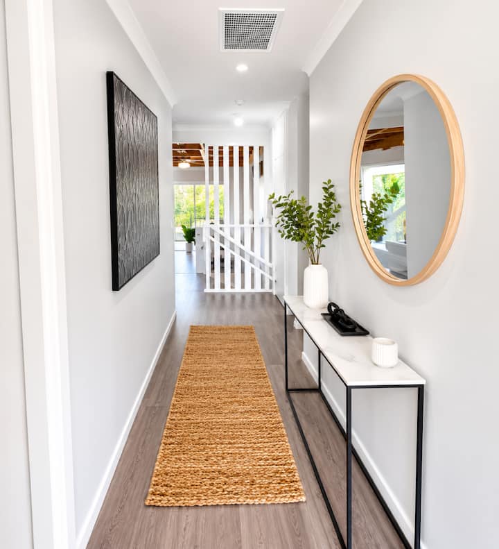 Family Home In Budgewoi - Central Coast