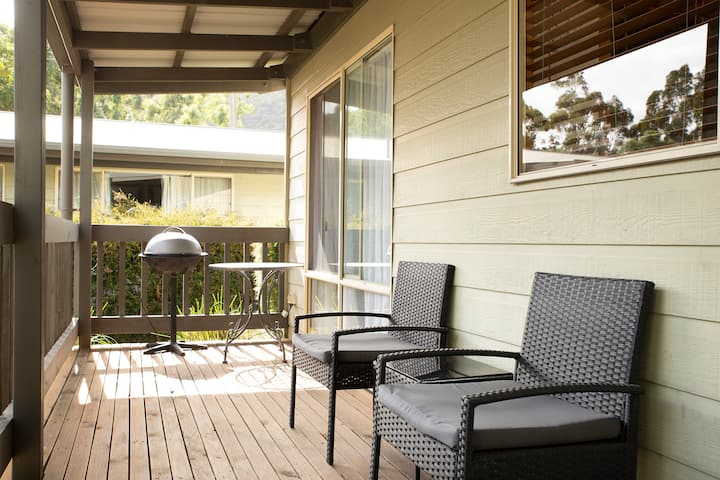 Awonga Cottages - Wattle 1br - Halls Gap