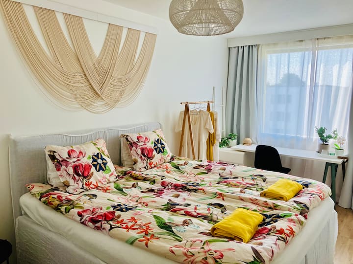 Valoisa Hanko-kaksio, 600m Rantaan - Hanko