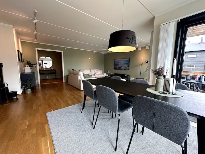Ski-in/out Apt W/ Sauna, 4br, 2 Baths & Parking - Kongsberg