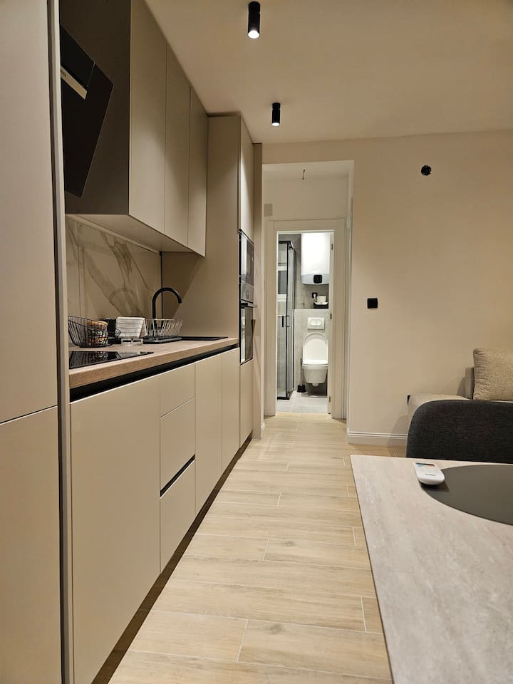 Lola  Premium - Budva