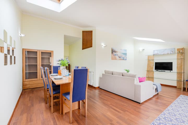 Top Floor Retreat In Espinho - Espinho