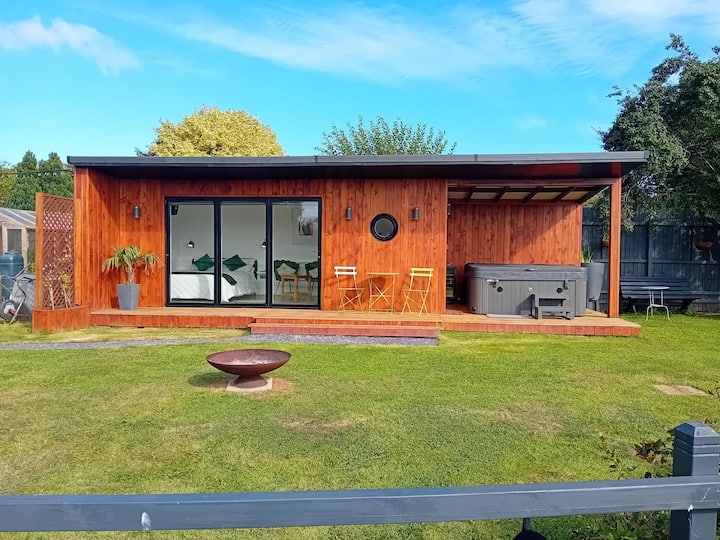 Moorfield Lodge - Cheshire