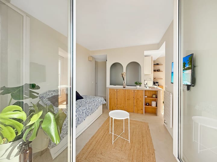 Studio Neuilly - Vue Tour Eiffel - Neuilly-sur-Seine