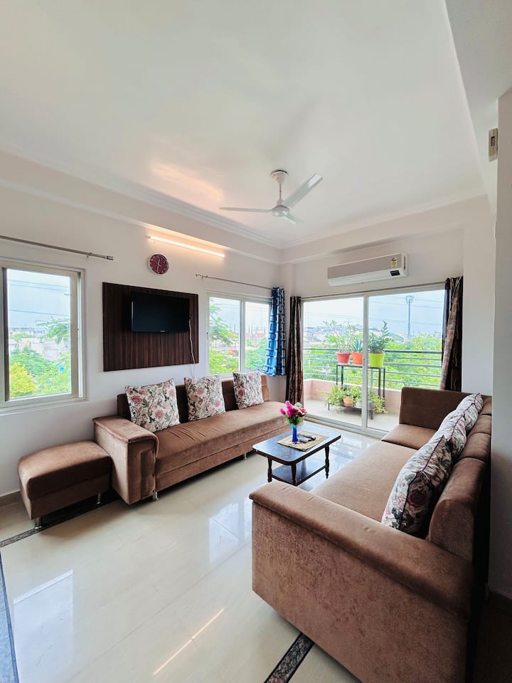 Green View Peaceful Apartment - ジャイプル