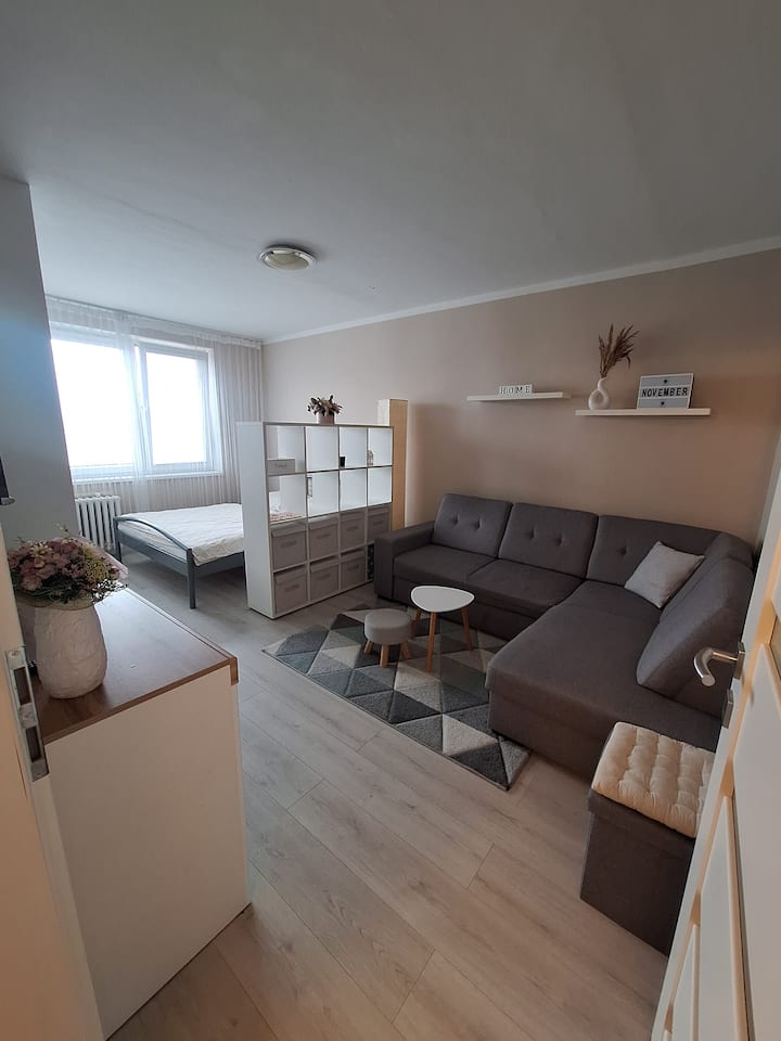 Plne Vybavený Apartmán Priamo V Meste - Vranov nad Topľou