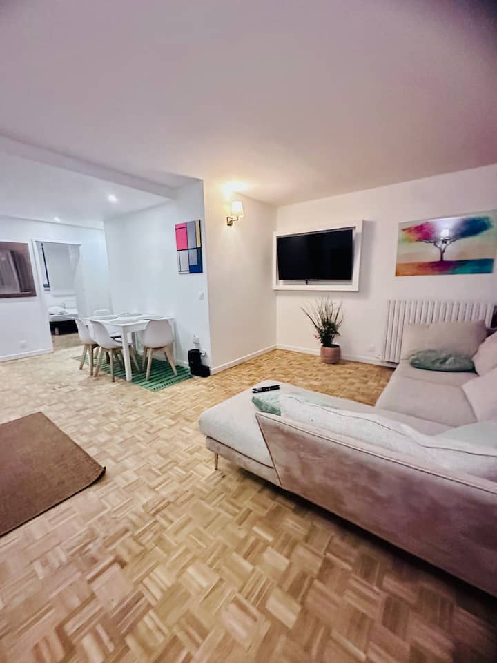 Appartement Lumineux 2 Chambres - Rueil-Malmaison