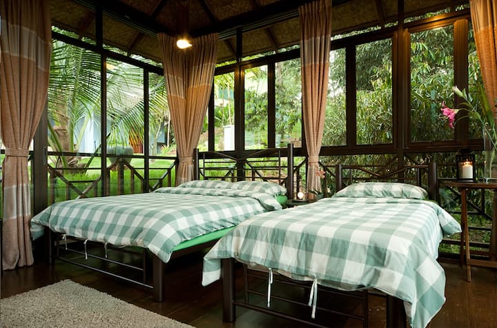 C03 - Glass Chalet - Raub