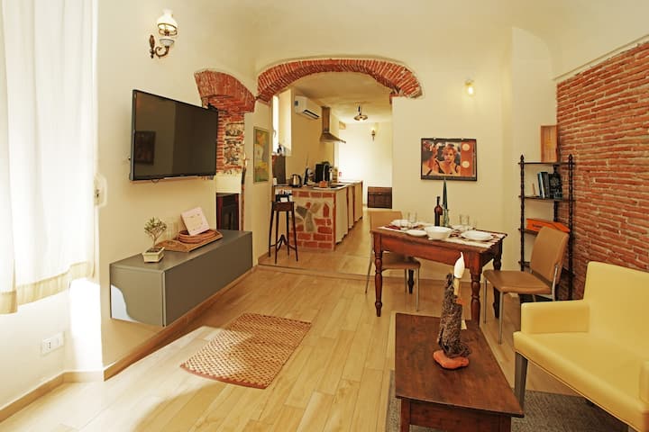 La Volta Segreta
Casa Vacanze
Centro Storico - Albenga