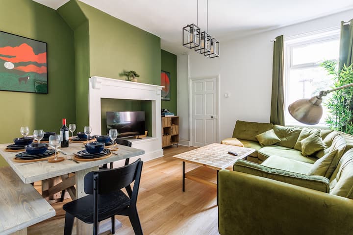 5 Mins St James | 10 Min Walk To City | Sleeps 6 - Newcastle City Centre