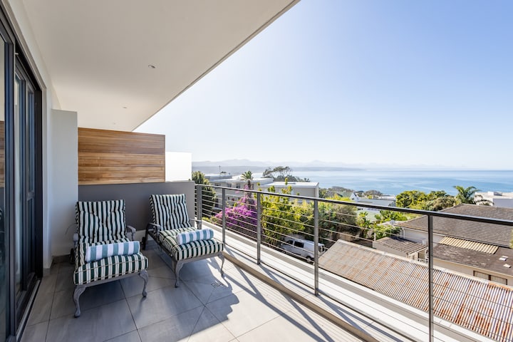 3 Bedroom Luxury Apartment 204 - Plettenberg Bay