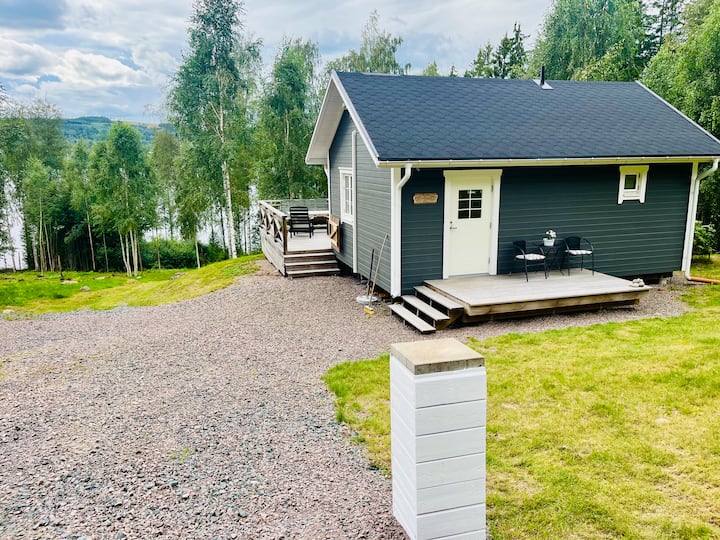 Hus Med Sjöutsikt, Båt Och Gäststuga - Sunne