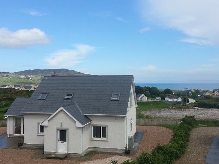 Saoirse Na Mara - Dunfanaghy