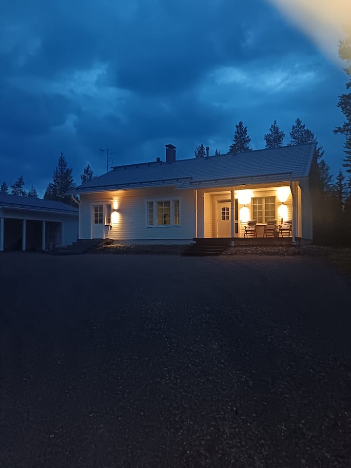 Täydellinen Talo Rovaniemellä. - 로바니에미