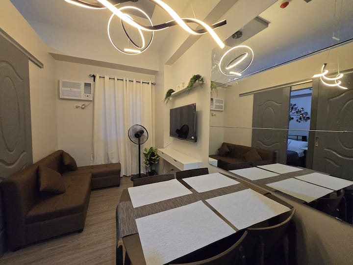 2 Bedroom Suite In Sm Marilao - Bocaue