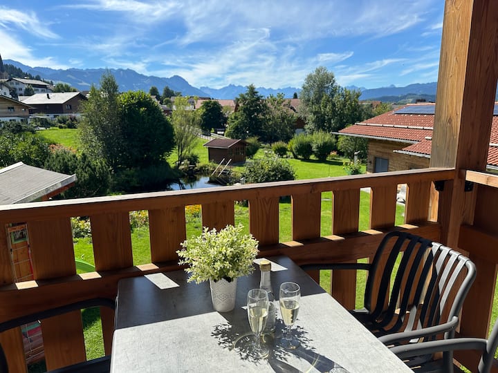 Holiday Apartment Weiherblick - Burgberg im Allgäu