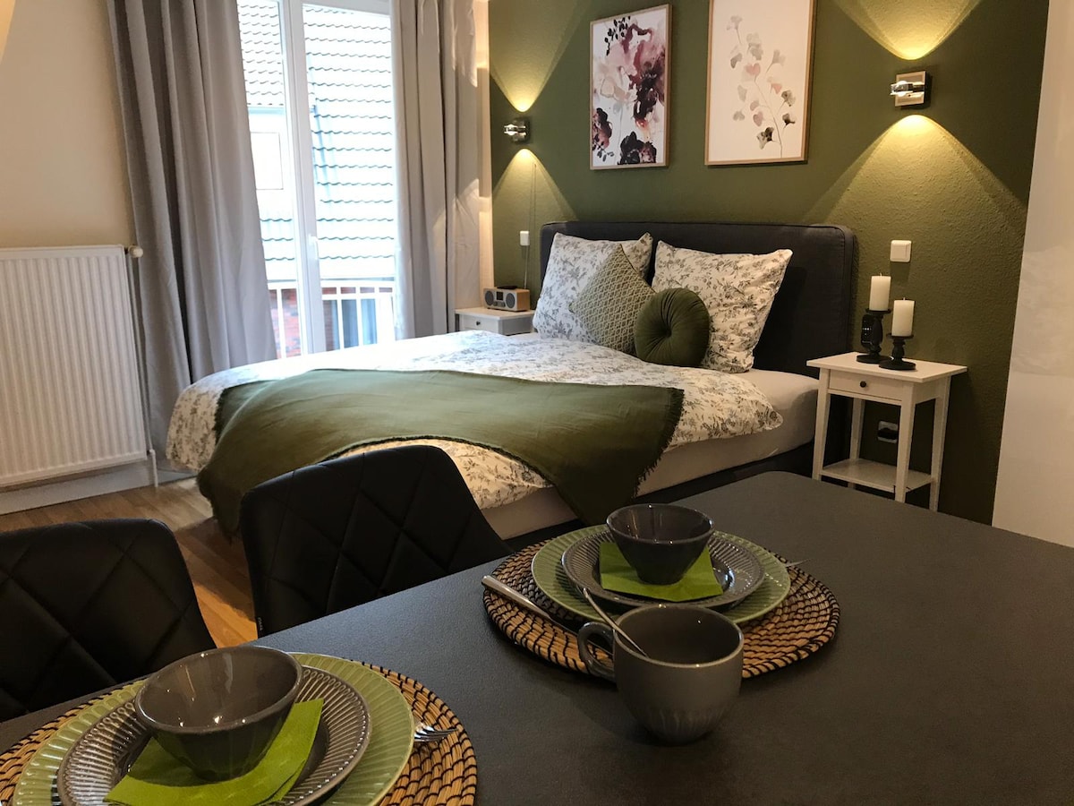 10 Rooms City Apartments Emden "Room 6" - Apartments for Rent in Emden ...