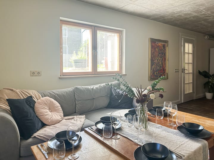 Timuti Art Guesthouse - Tallin