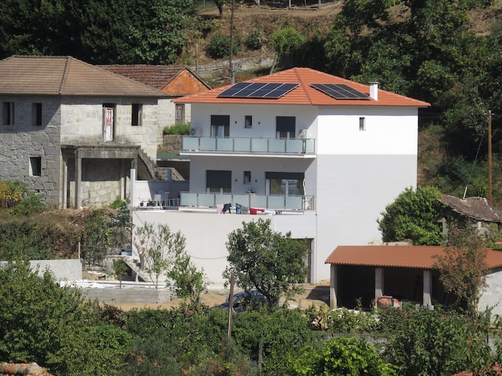 Manecas House Creative - Castro Daire