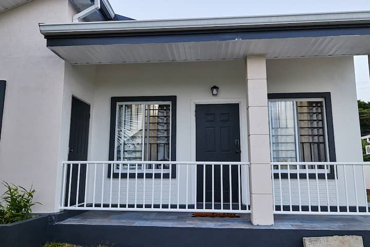 Blanket & Brew Accommodation - Tobago