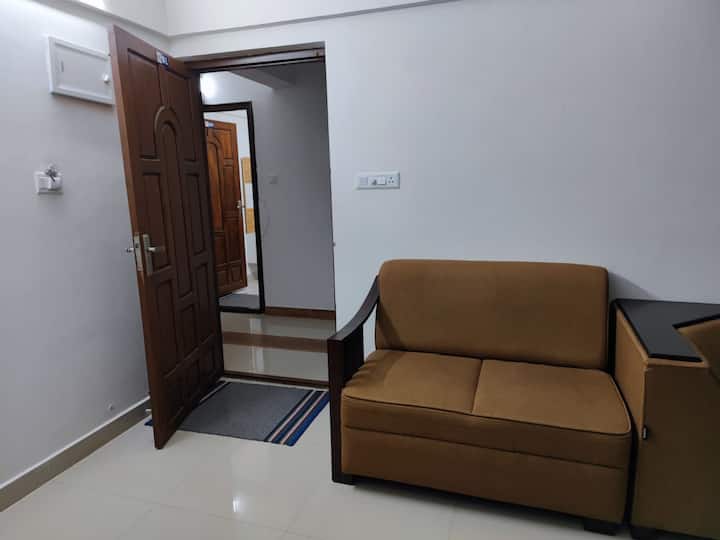 My Home Apartment. Flat For Monthly /Weekly Basis - Guruvayur