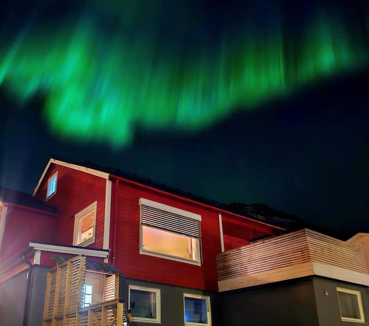 Tromsø. Near Fjellheisen & The Arctic Cathedral - Tromsø