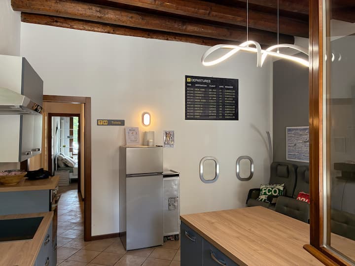 Aviation Themed Apartment - Airlodge Montagnana - Montagnana