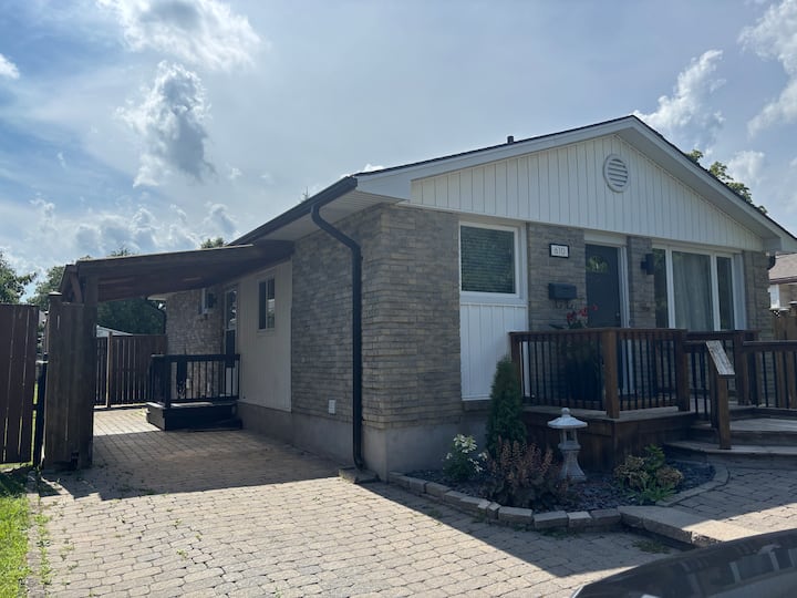 Bright & Cozy Duplex - 貝爾蒙特