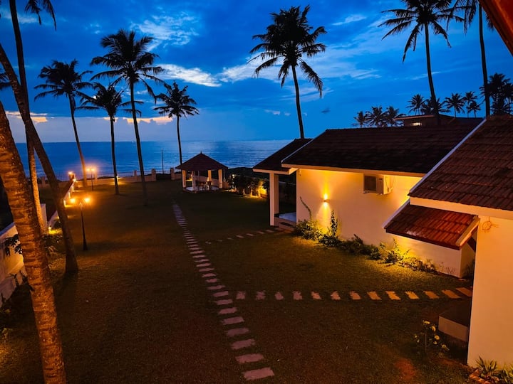 Ocean Edge | Luxury Private Pool Beach Villa - Varkala